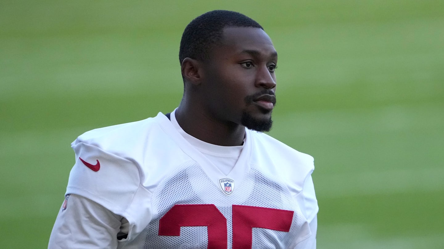 Buccaneers' latest move with Jamel Dean reveals one big clue about future