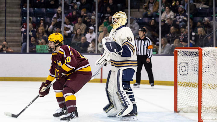 Connor Kurth signs with Tampa Bay Lightning after Gophers hockey season