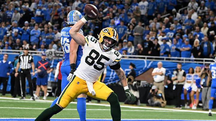 Tucker Kraft-Kerby Joseph Feud Highlights Packers-Lions Rivalry Game