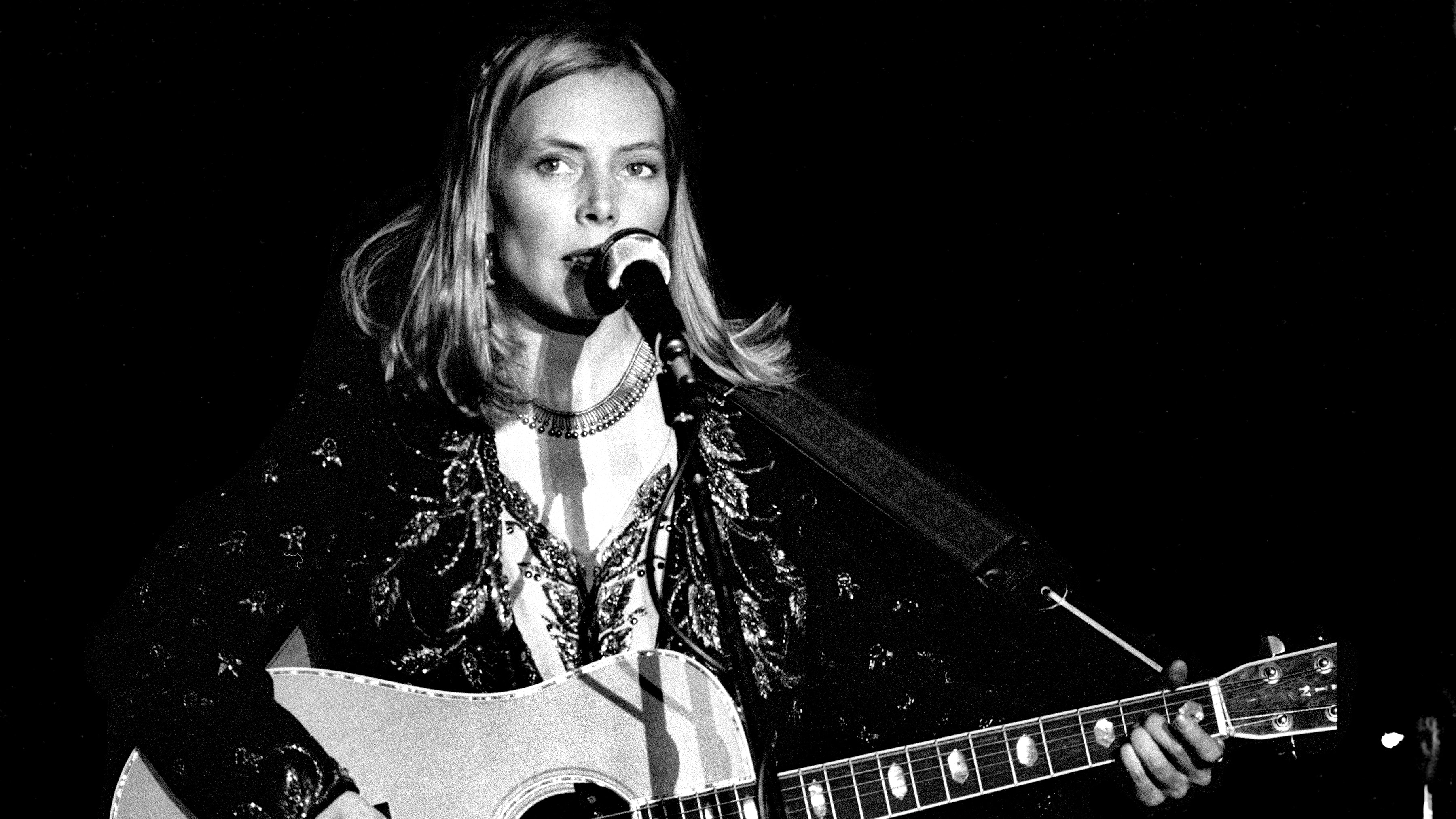 Joni Mitchell once called Madonna a 'terrible role model': 'It's death ...