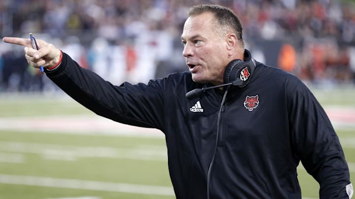 History indicates Jones may not be coach at end of game against ...