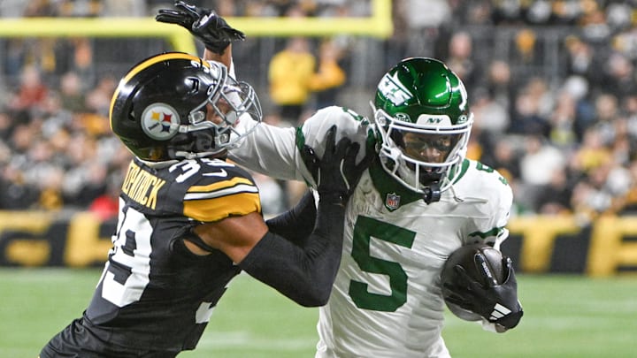 Jets Urged To Trade $20 Million Superstar For $6.7 Million Headache