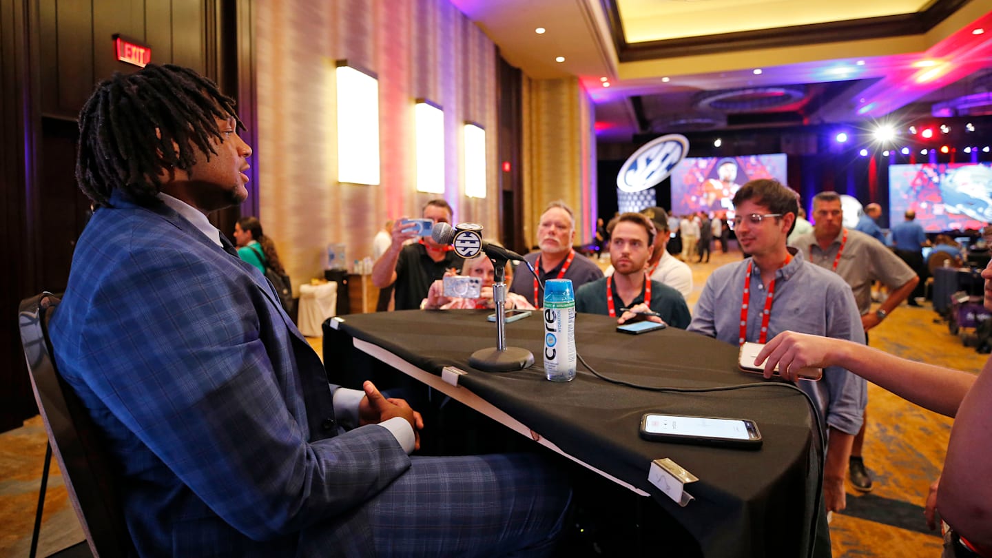 Ole Miss DL Jared Ivey Draws Confidence From Pete Golding's 'Contagious ...