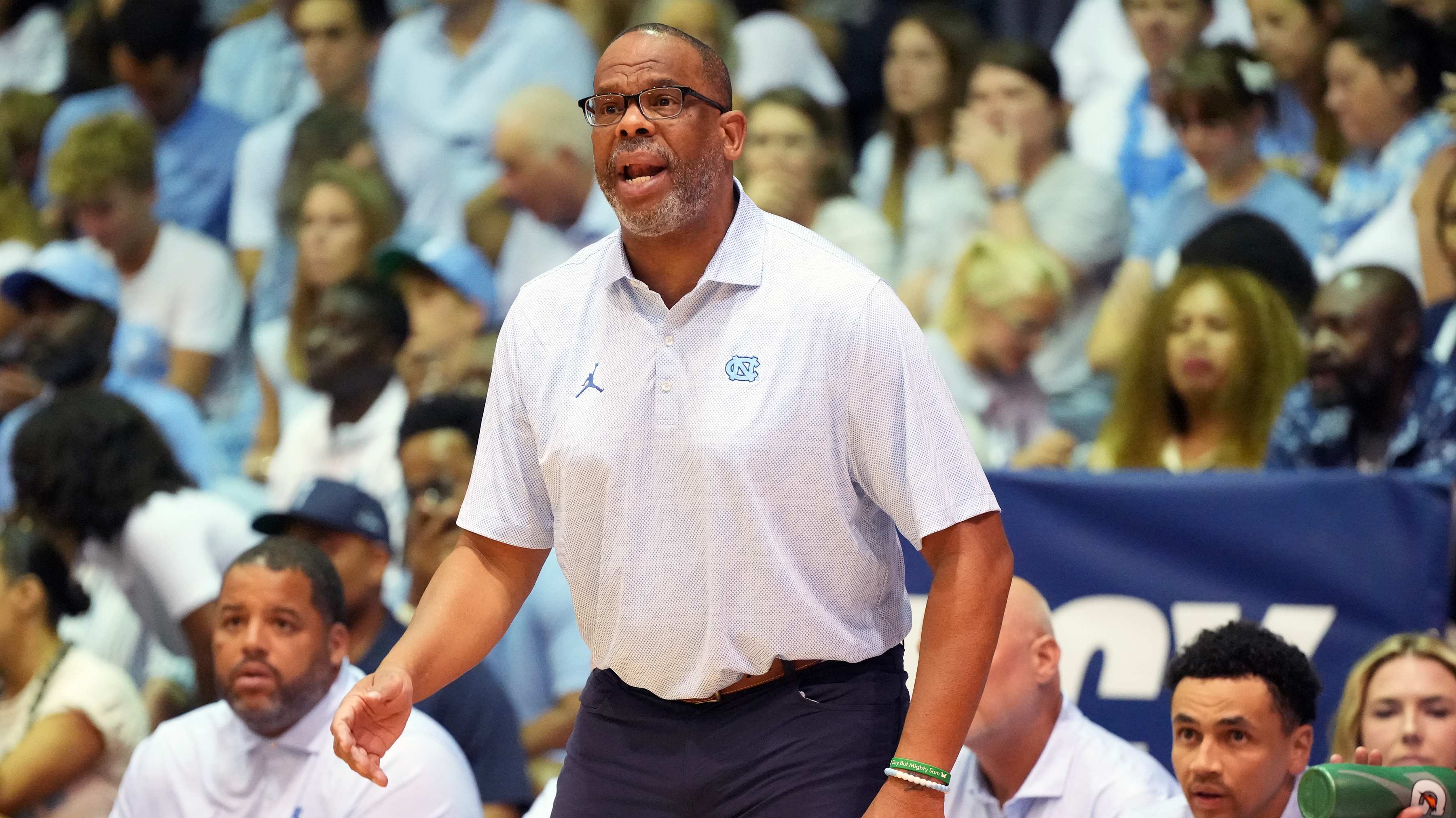 UNC basketball officially extends an offer to an elite Class of 2026 ...