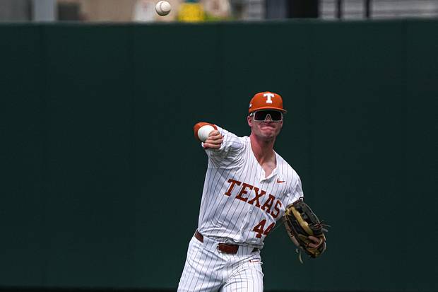 Texas Star OF Max Belyeu To Miss Time With Injury