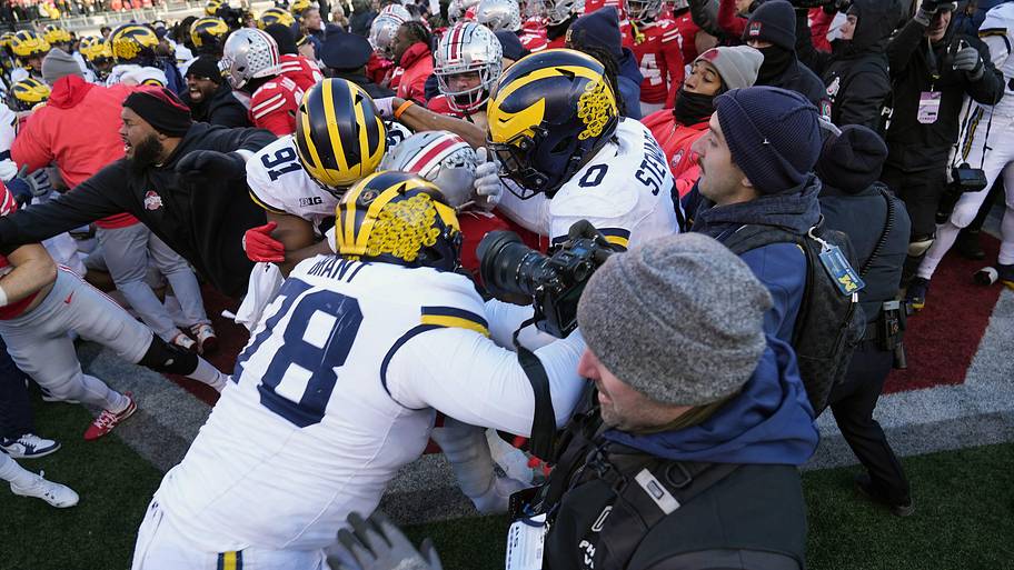 Michigan football set to release new Jordan Flyelite football