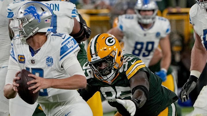 Packers’ Hot-and-Cold Pass Rush Must Heat Up vs. Lions’ Jared Goff