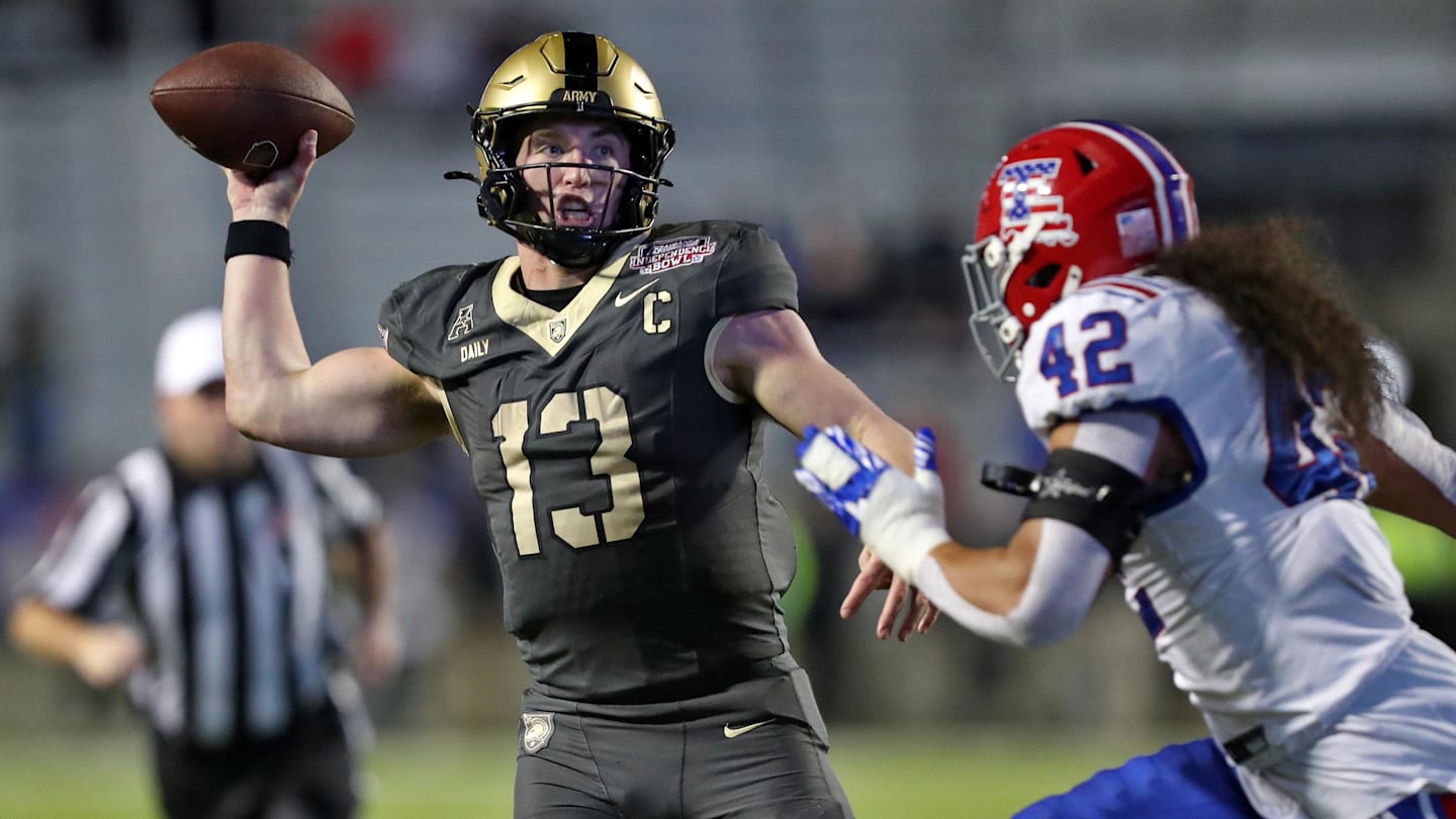 Army Black Knights Must Replace 'Pillars' of Offense Next Season