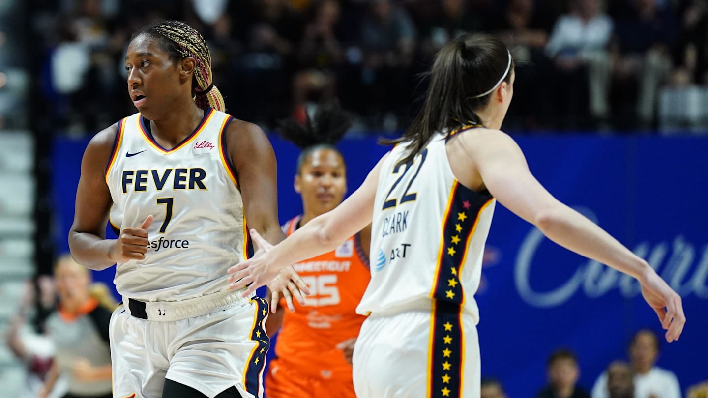 Indiana Fever Fans Celebrate New Roster's Bucket Getting Ability