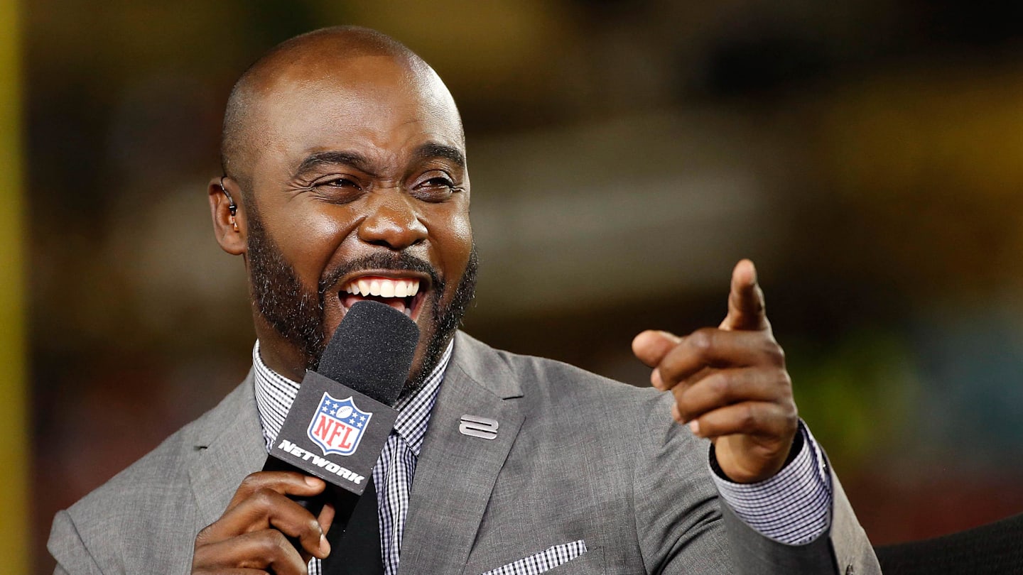 New Colorado Buffaloes Running Backs Coach Marshall Faulk Gives Viral ...