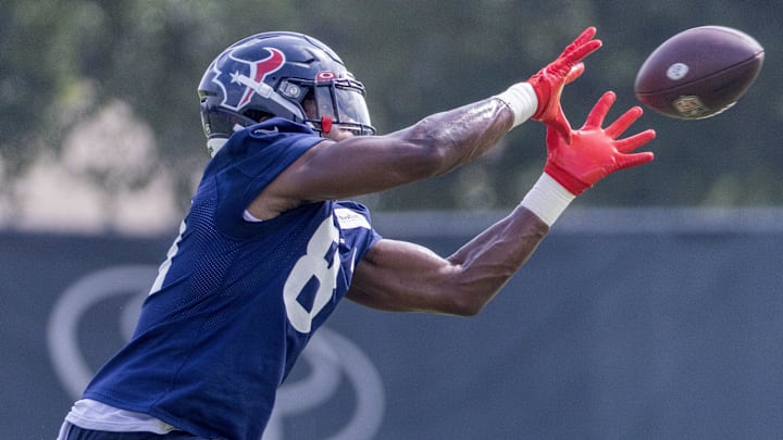 Chicago Bears Add Tight End to 2025 Mix on Futures Contract