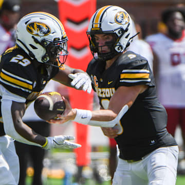 Drinkwitz Provides Injury Updates on Sam Horn, Blake Craig