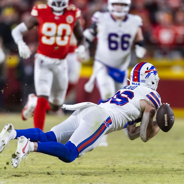 Expert picks Buffalo loss to Chiefs (with a twist) that Bills Mafia ...