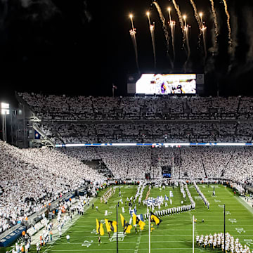 The Oregon Ducks Already Are Preparing for a Visit to the 'Penn State ...