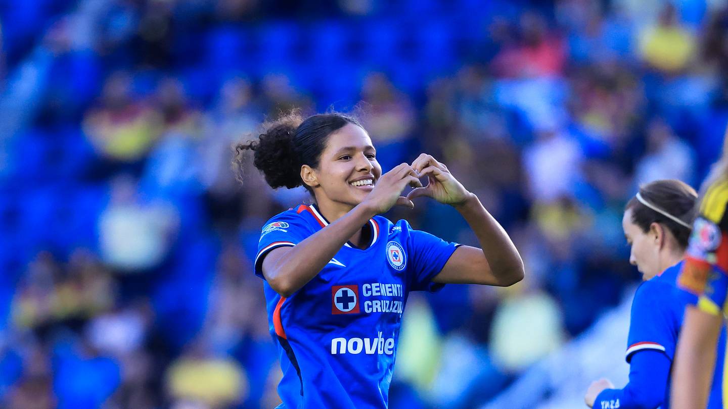 Aerial Chavarin: Goleadora historia de Cruz Azul a ritmo de leyenda