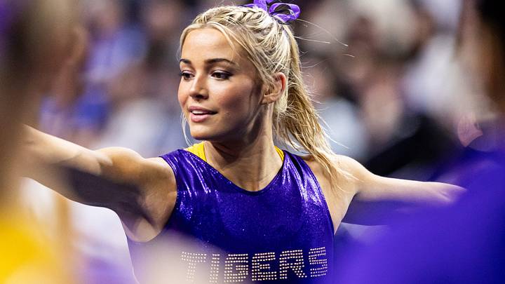 Livvy Dunne, LSU Gymnastics falter in SEC road shocker to Arkansas