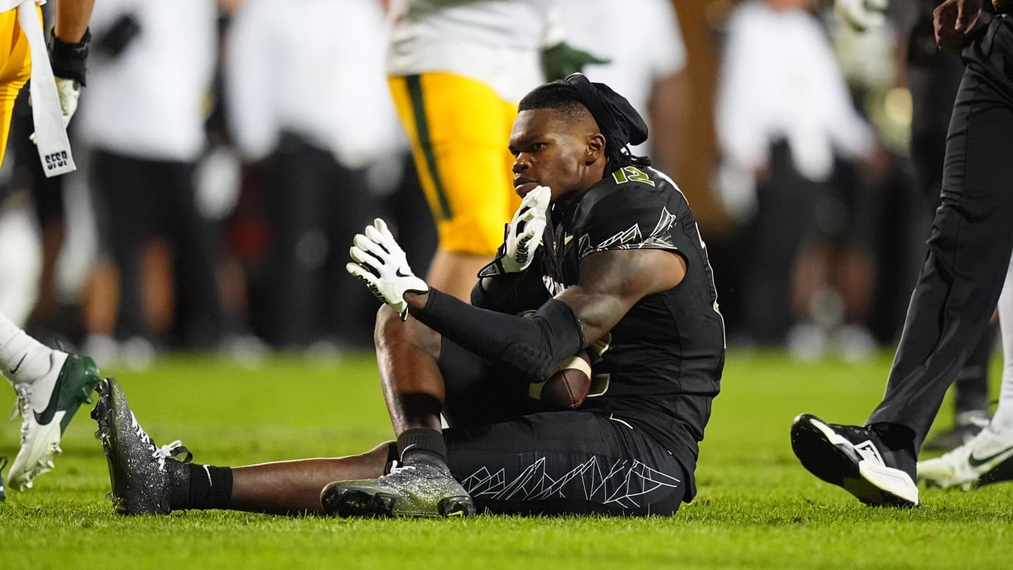 Travis Hunter rides Colorado football's 'Nike' wave by wearing ...