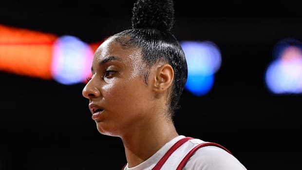 USC Trojans Women's Basketball Star Named Tunnel Captain vs. Michigan