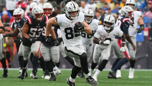 Indianapolis Colts' Shane Steichen Addresses Tyler Warren vs Brock Bowers