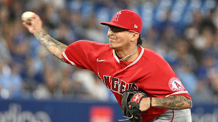 Veteran Pitcher Jesse Chavez Announces Sudden Retirement From MLB