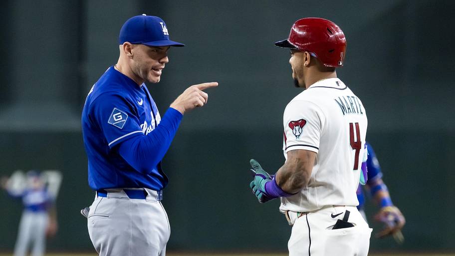 It's Painfully Obvious What's Going On With Ketel Marte Right Now ...