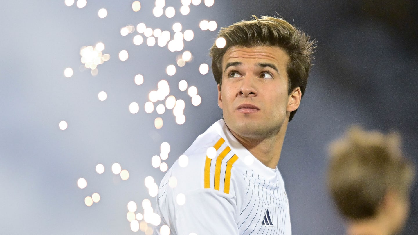 MVP Candidate snub fueling LA Galaxy star | Flipboard