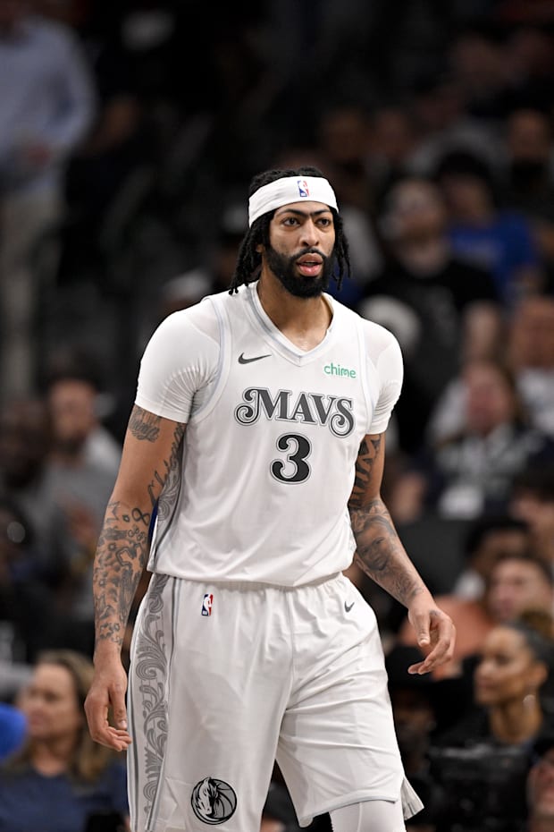 Dallas Mavericks need Anthony Davis back as soon as possible