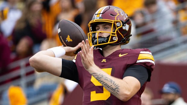 The quarterback Gophers fans have been waiting for has arrived