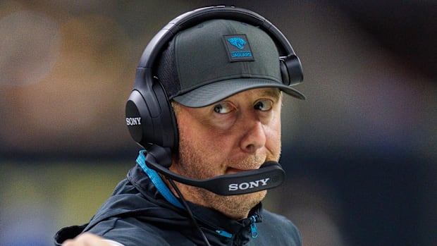 The Valuable Lessons Liam Coen Learned During Jaguars Preseason