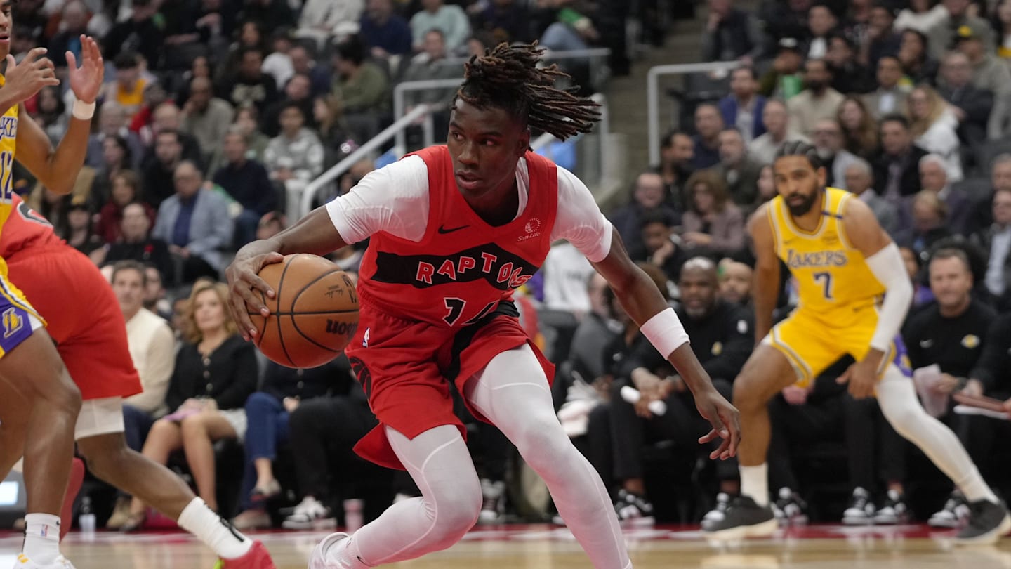 Raptors Make Surprising Starting Lineup Change