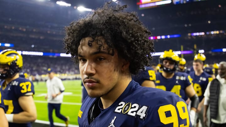 UNC Football Commit Adam Samaha Shares Childhood Photo in Smith Center