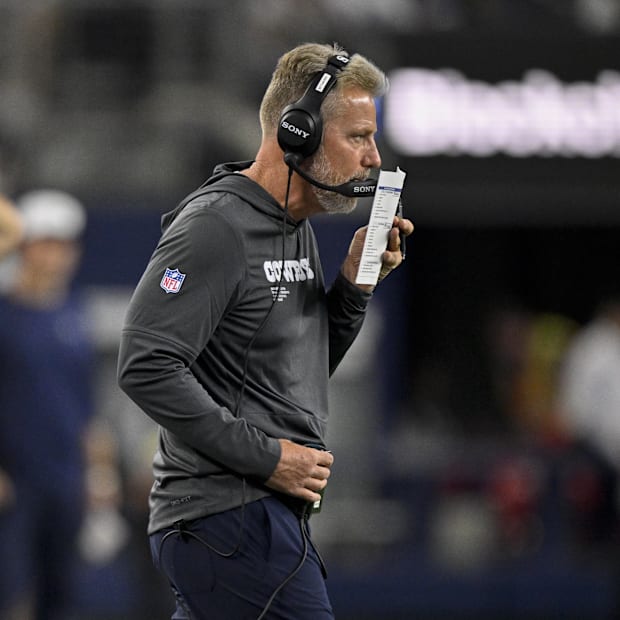 Shocking player named fantasy sleeper vs. Cowboys in Week 11