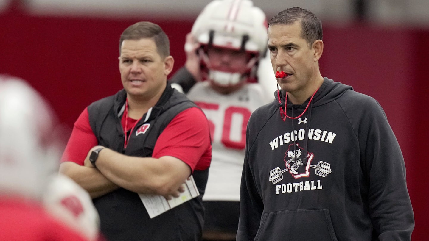 Wisconsin Badgers football roster might not be capped at 105 players ...