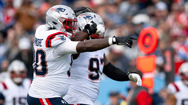 New England Patriots Captain Rallying Defense After Milton Williams’ Injury