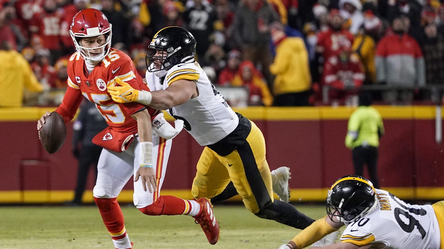 NFL Week 17 Schedule, Odds, Spread, and Total for Every Game (Steelers ...