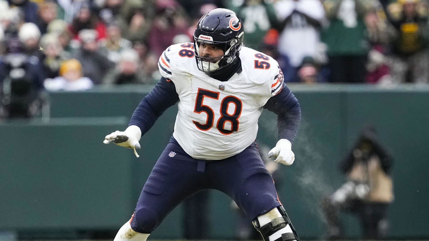 Darnell Wright's continued absence puts pressure on Bears offense