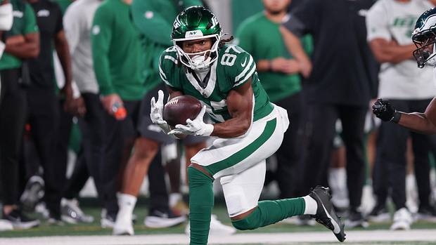 Jets Urged To Bench $44 Million Veteran In Favor Of Preseason Star