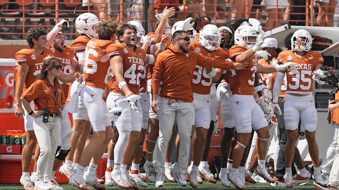 3 Keys to the Game for Texas Longhorns vs. Sam Houston State Bearkats
