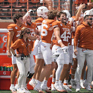 OT Connor Stroh Officially signs with Texas Longhorns - Sports ...