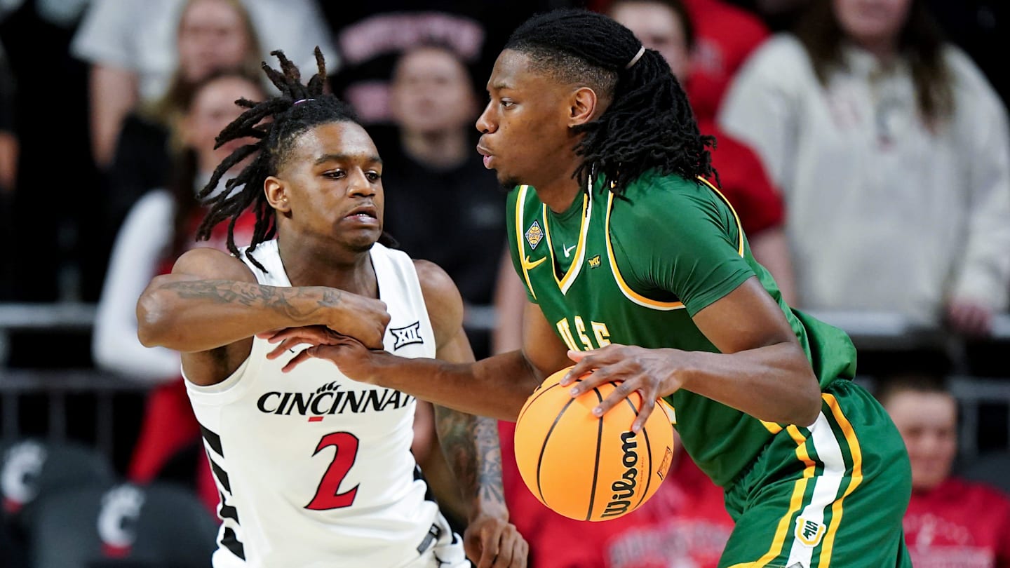 Cincinnati Bearcats Hosting Ohio State For CareSource Charity ...