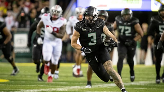 Oregon Ducks Predicted To Beat Ohio State In Rose Bowl, Win National ...