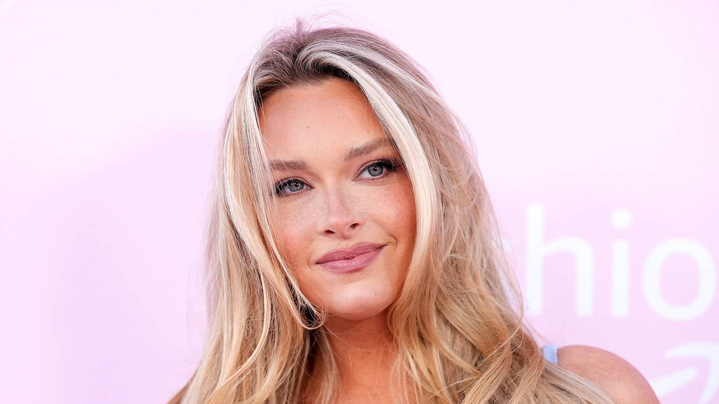 Camille Kostek’s Deep Blue Thong Bikini for New SI Swimsuit Feature Is ...