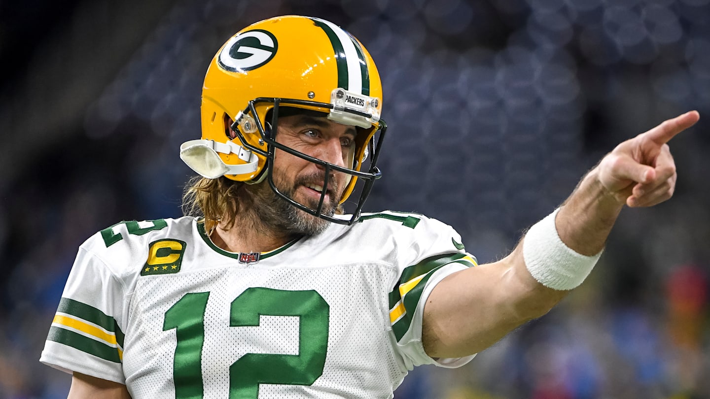 Pat McAfee Show Today: How to Watch and Time for Aaron Rodgers Appearance