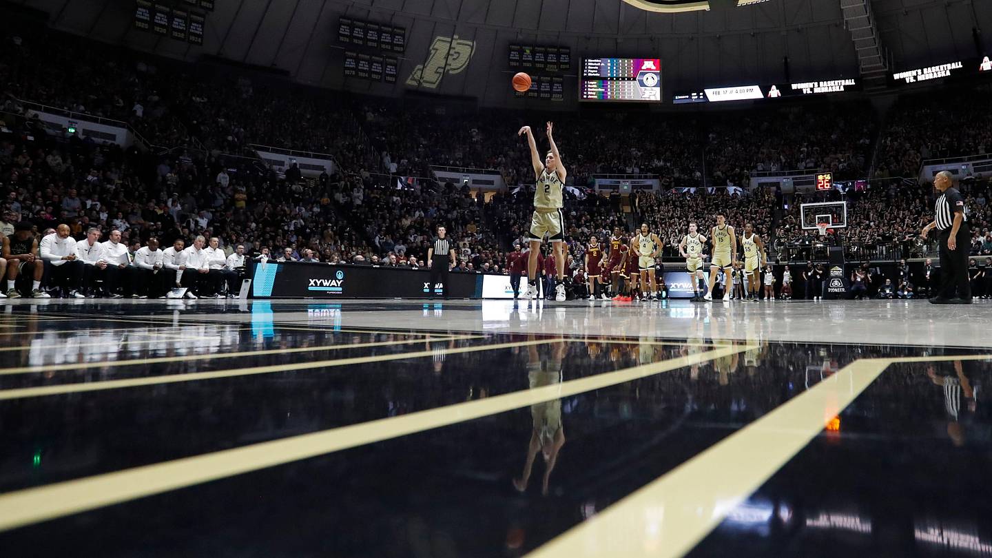 WATCH: Purdue Unveils 2024 Final Four Banner