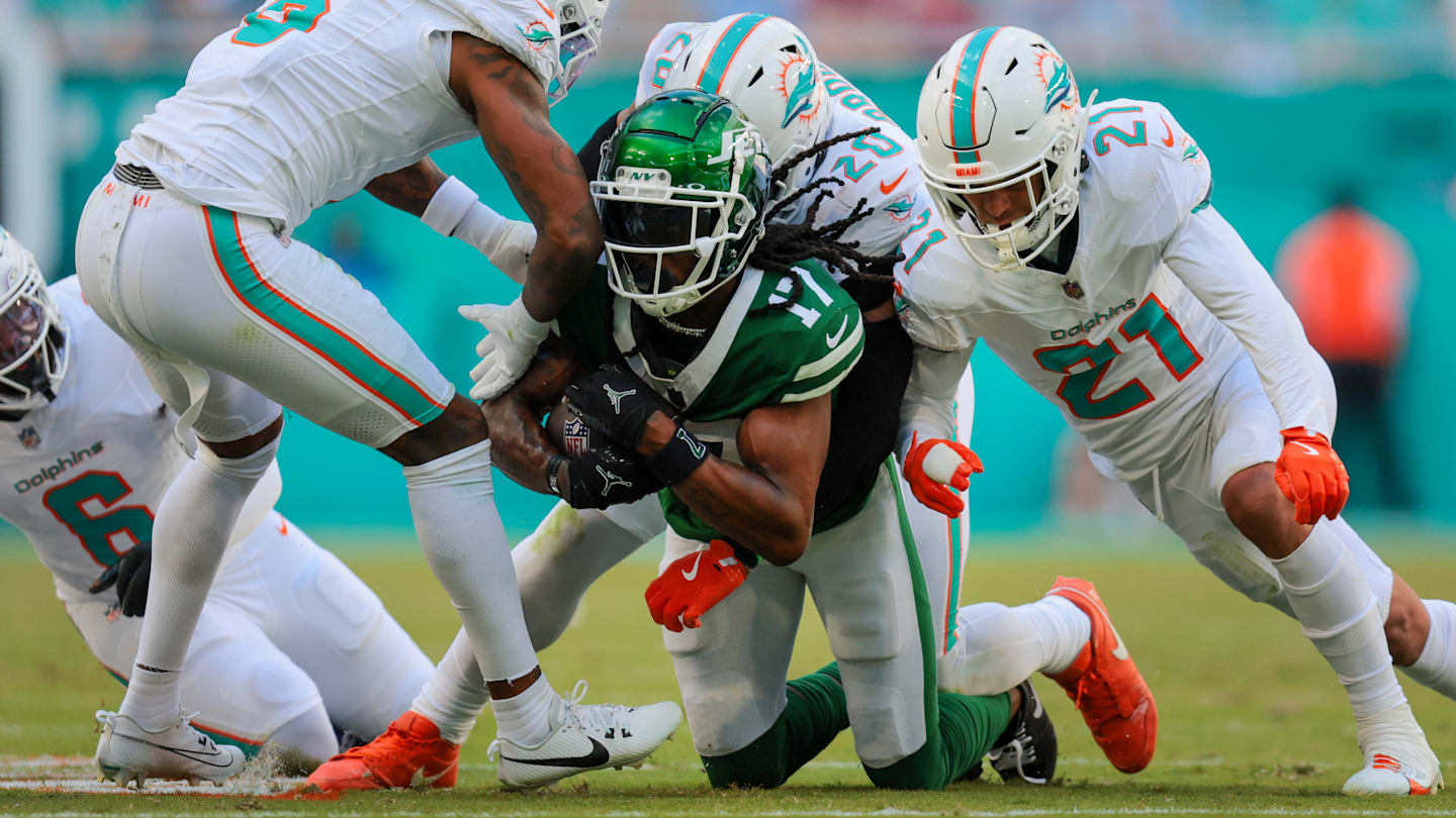 Breaking Down the Thursday Miami Dolphins Week 15 Injury Report