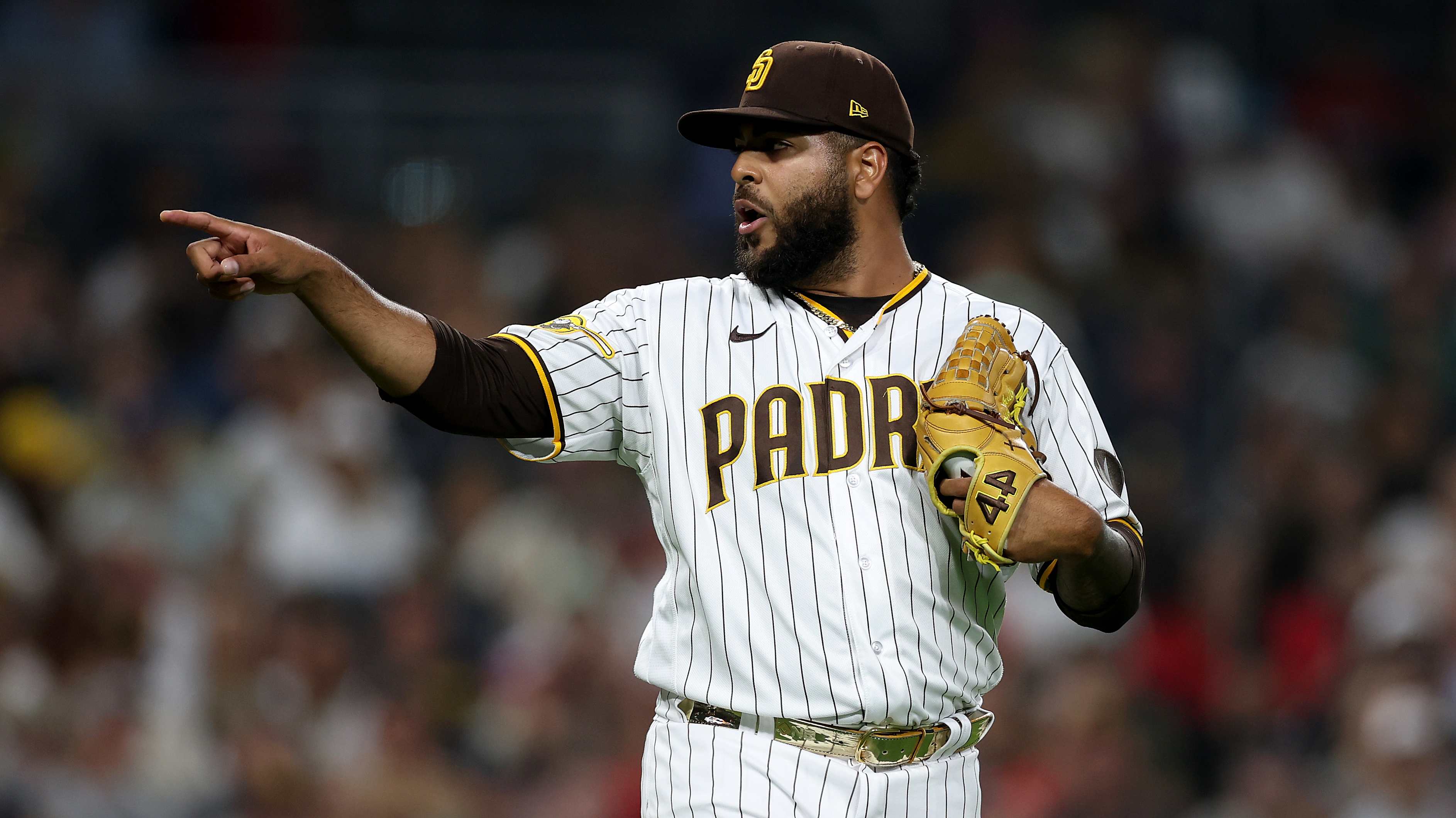 3 Padres starting pitchers who will begin 2024 season in the majors ...