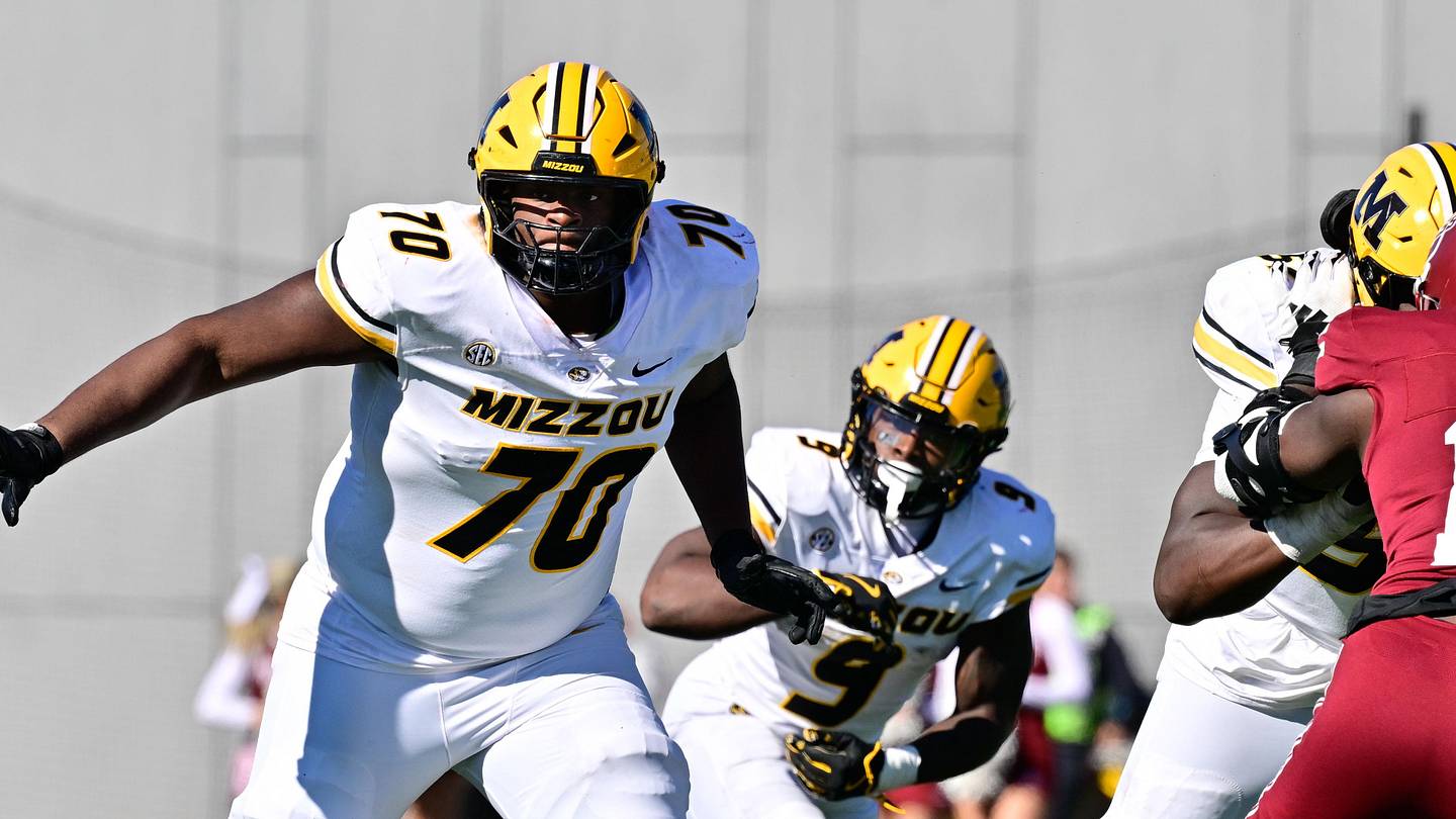Mizzou's Cayden Green Details Switch from Guard to Tackle