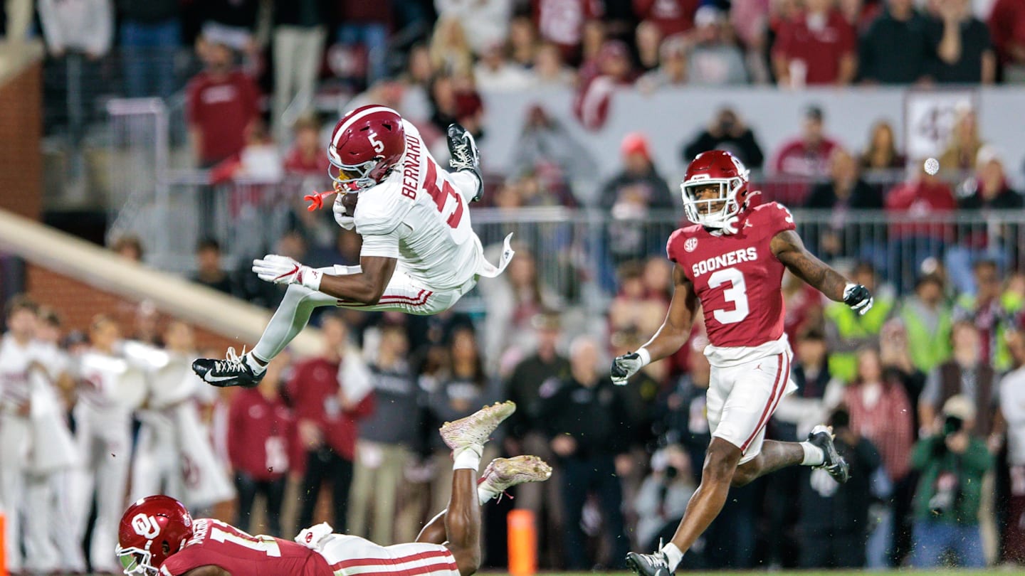 Oklahoma Upsets No. 7 Alabama, Cripples Crimson Tide’s Playoff Hopes