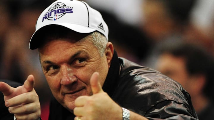 Notre Dame vs. Georgia Tech and a deeper look at the classic sports ...