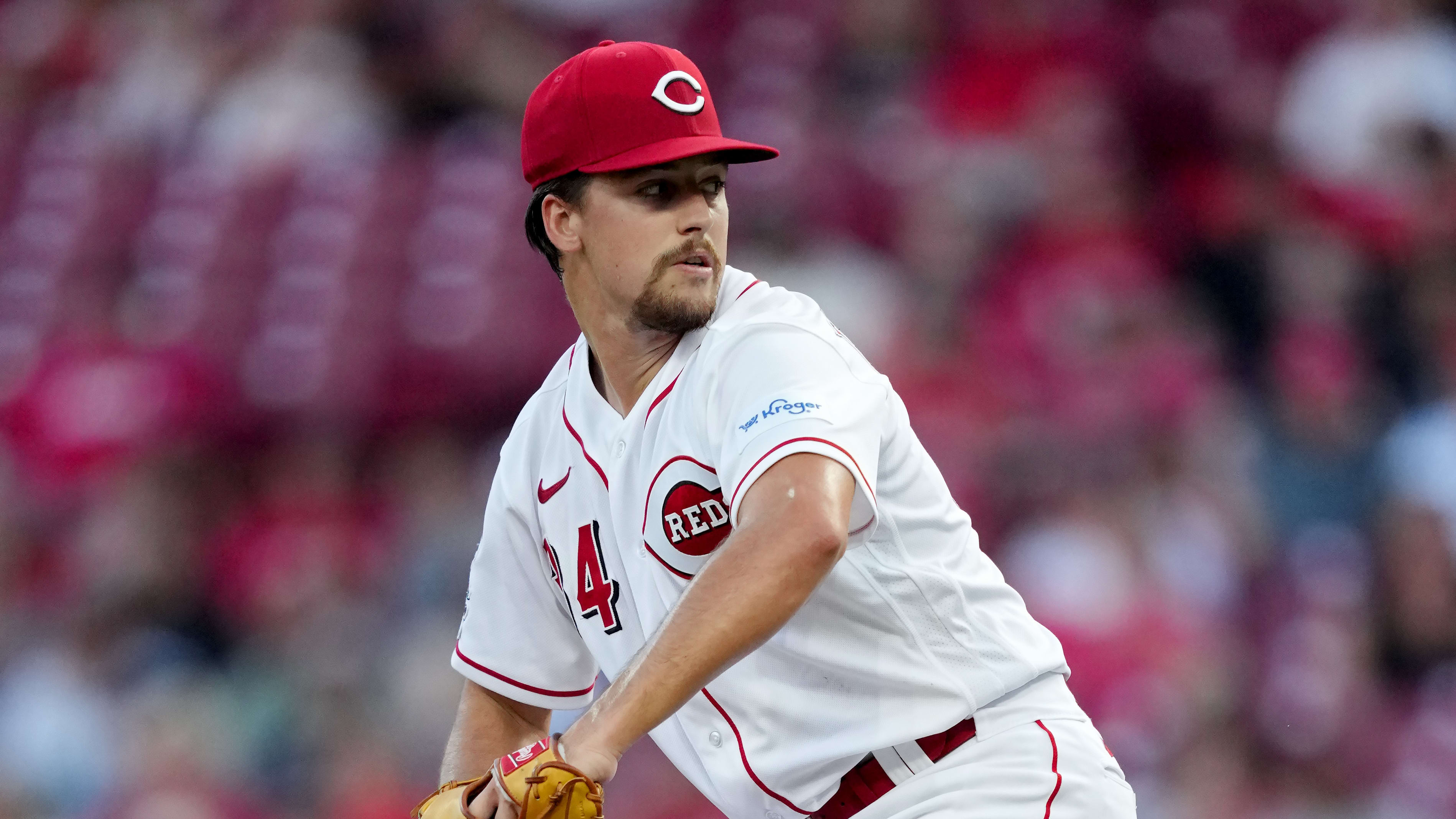Reds playoff roster: 2 players who are ineligible, 1 player who is ...